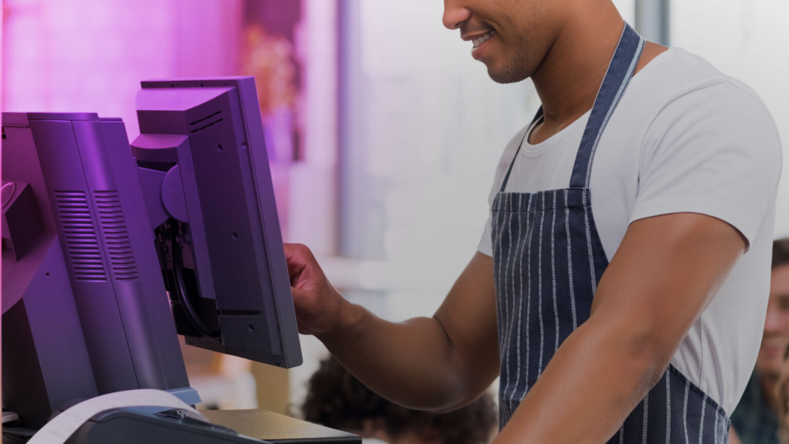Mapping the POS Landscape: From Web to Phone Detection - Restaurantology